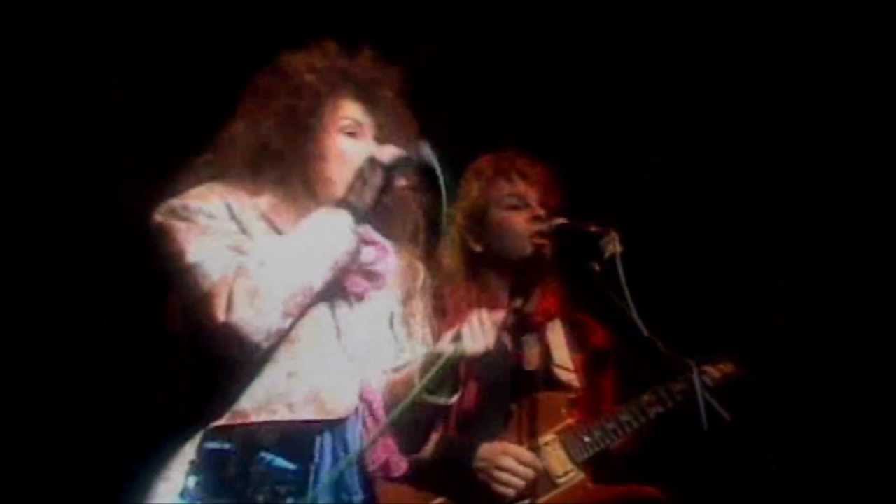 Lee Aaron - Hot To Be Rocked HD - Live in London - YouTube