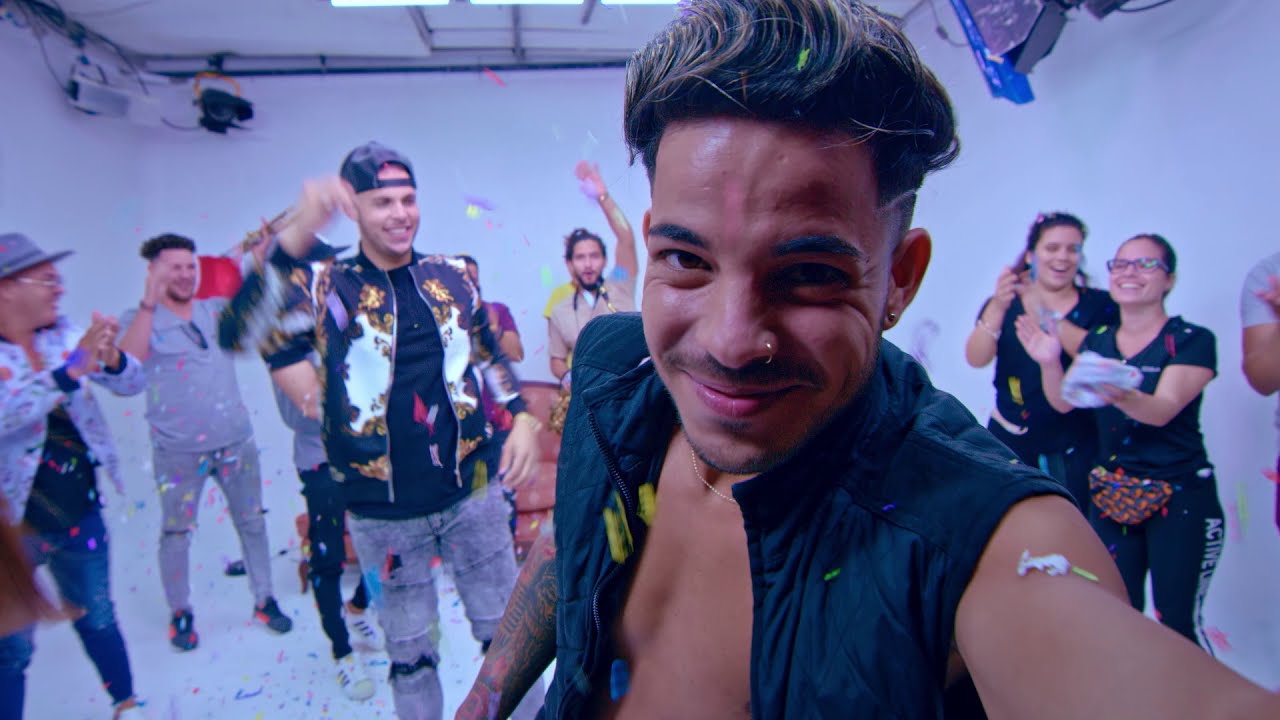 Alabao. Don't worry. (Video Oficial) - YouTube