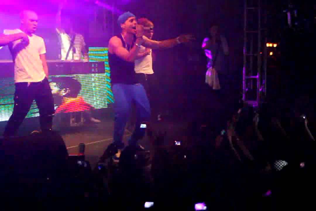 Reykon "Tu cuerpo me llama" @ Nikky Beach 25Aug 2012 By Rex-Events ...