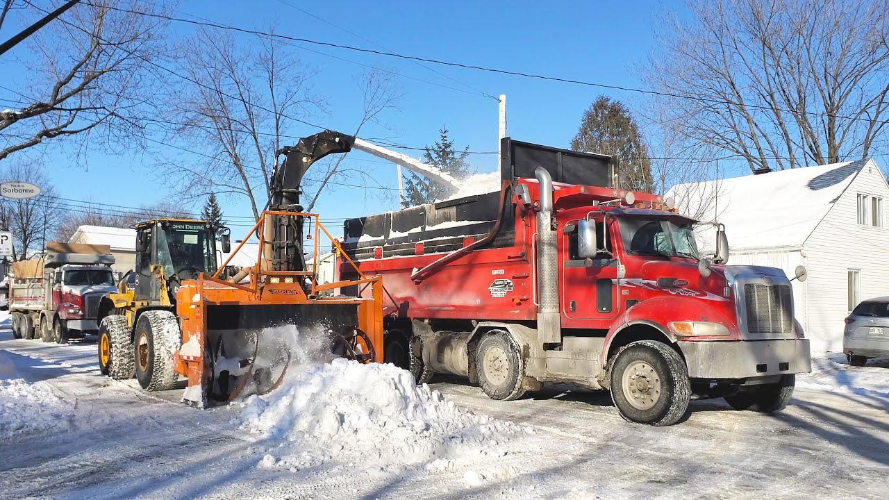 4K Sunny Snow Removal in Montreal Canada - Winter 2021 #snowremoval ...
