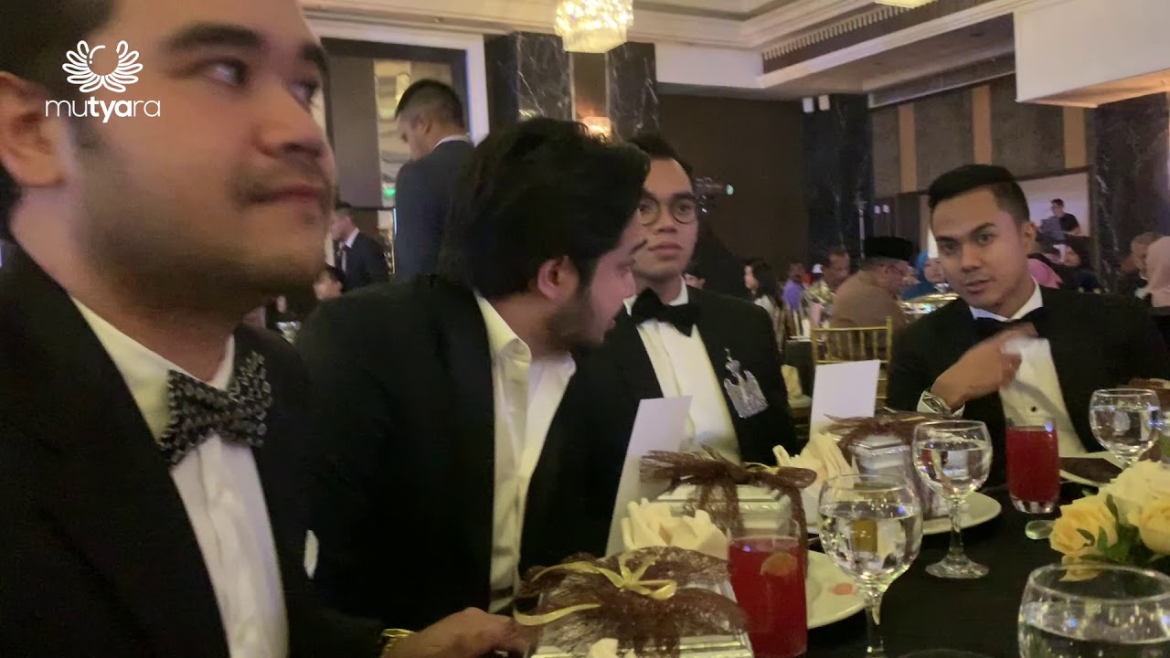 BILA DATO' SRI KHALID & FAMILY PERGI WEDDING - YouTube