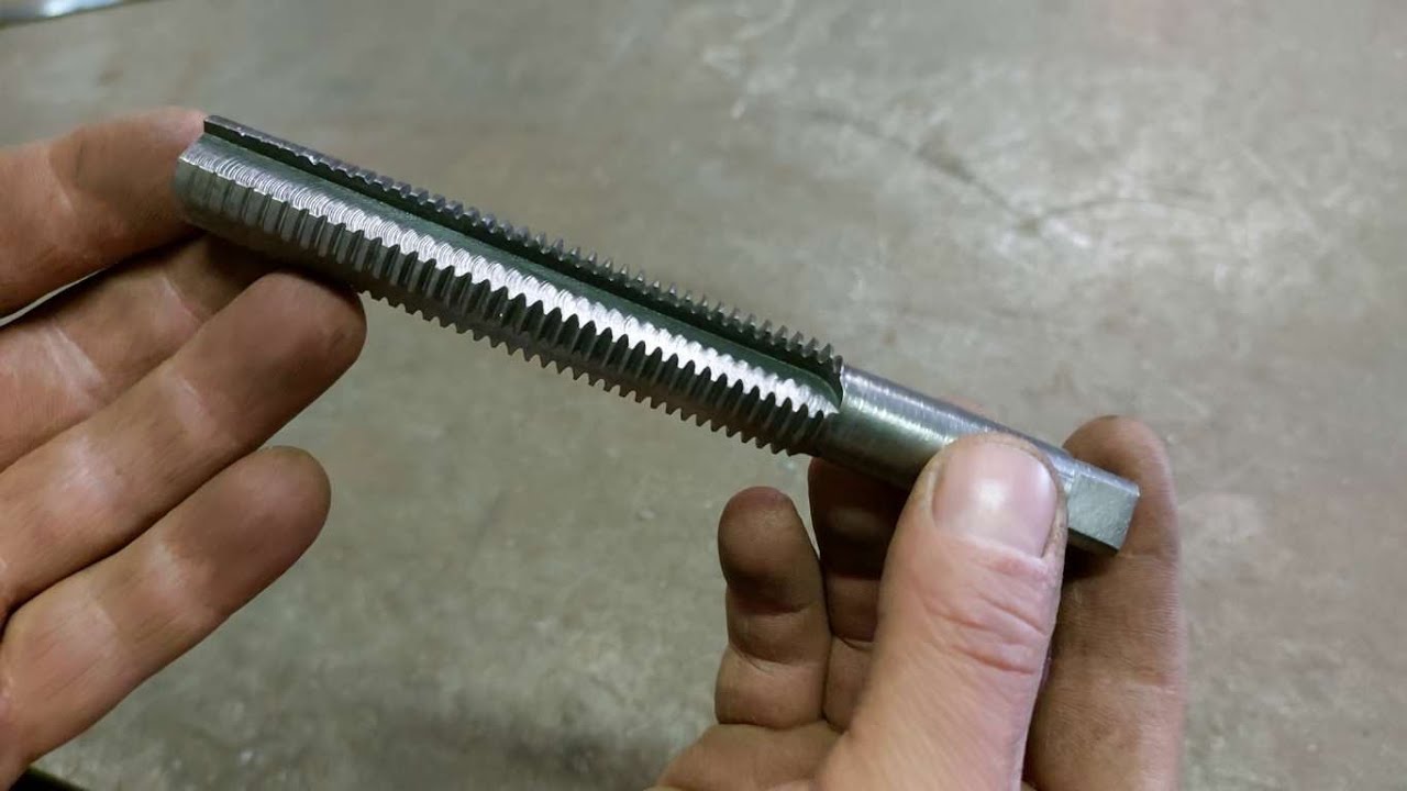 Come fare un nuovo maschio per filettare - YouTube