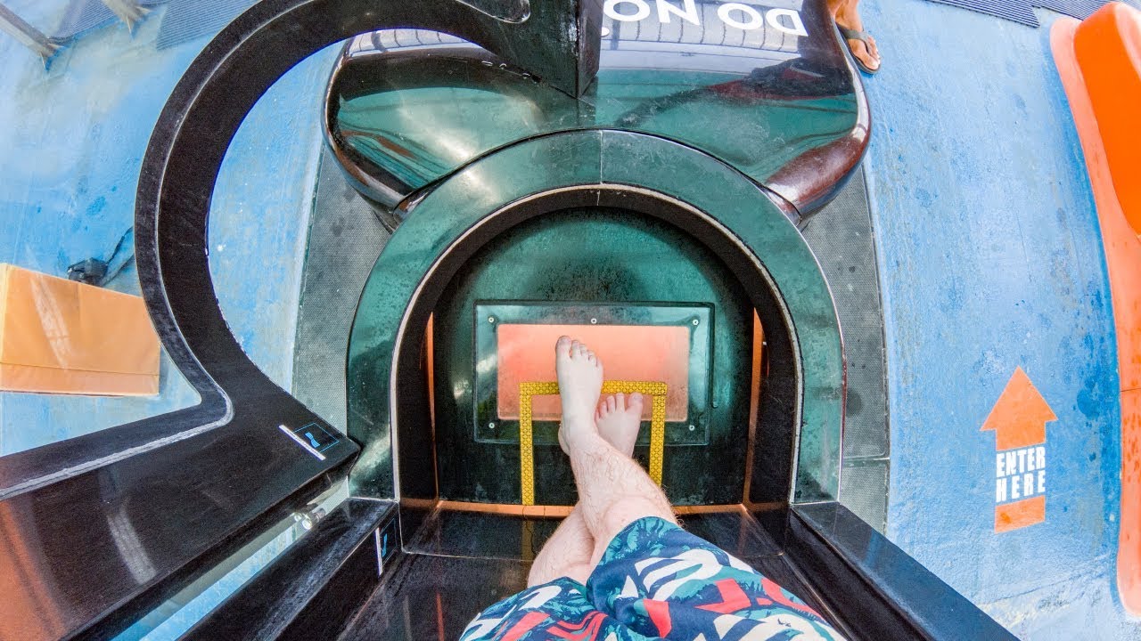 Wild Wild Wet Singapore - Black Torpedo | SuperLoop Trapdoor Waterslide ...