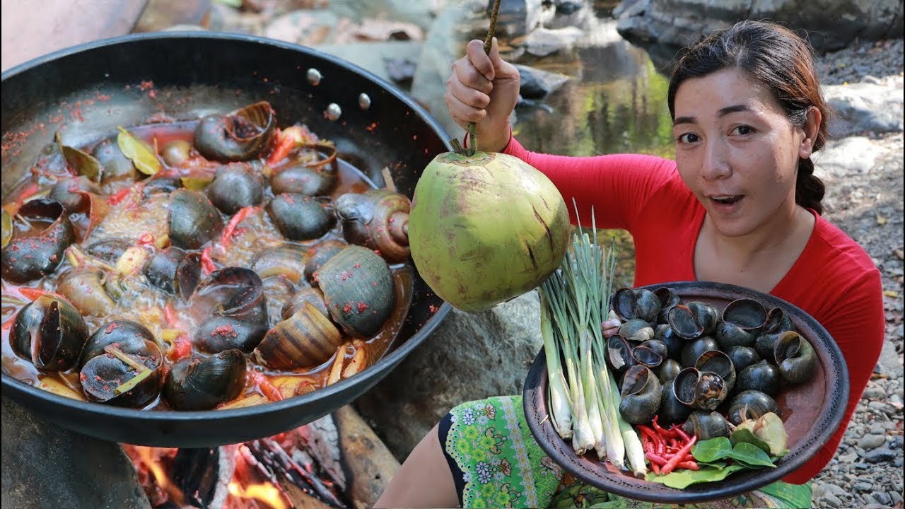 Catch and Cook Snail with water coconut for lunch – My food Daily II ...