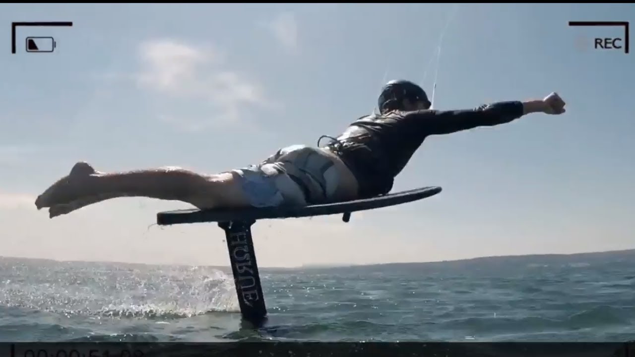 THIS IS FOIL KITESURFING ... for most of us 😅😂!!! FOIL KITESURF CRASHES ...