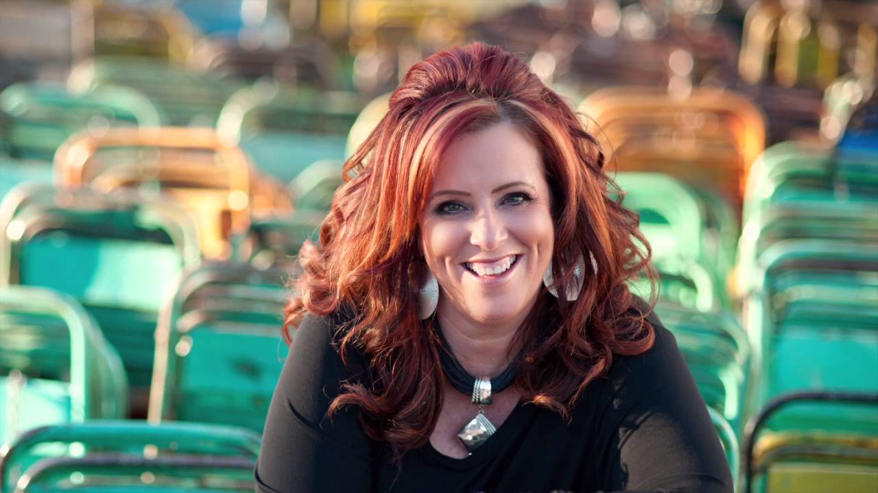 Episode 6: Kelly Swanson Impactful Storytelling - YouTube