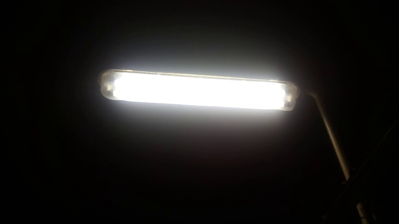 Fully restored and working SKZL-3x40 F40T12 Soviet fluorescent street ...