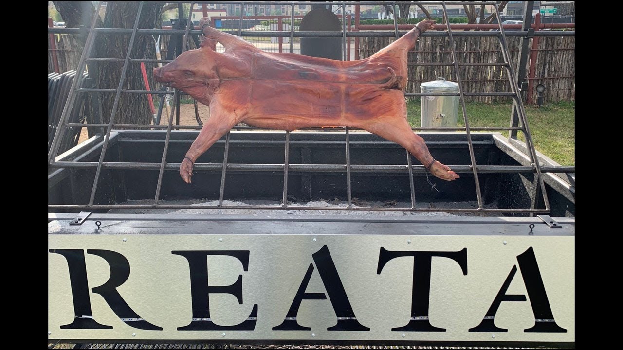 Time Lapse Video of Roasting a Pig - YouTube