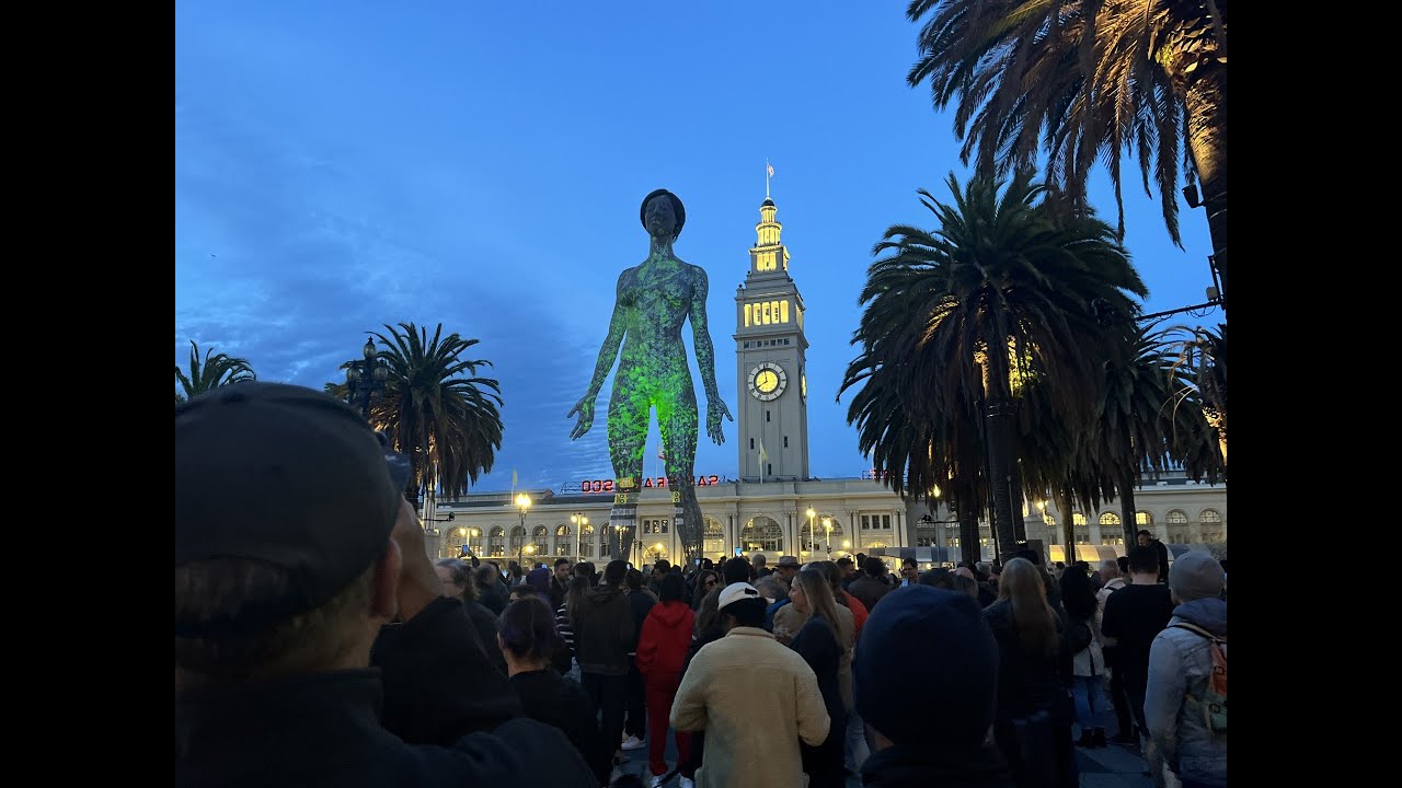 45-foot-tall sculpture unveiled in San Francisco's Embarcadero Plaza ...