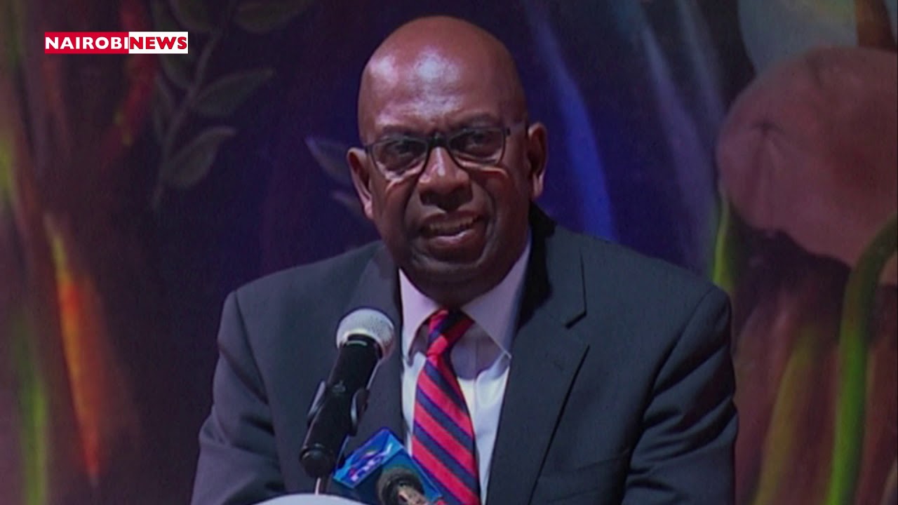 Kenyans mourn Safaricom CEO Bob Collymore - YouTube