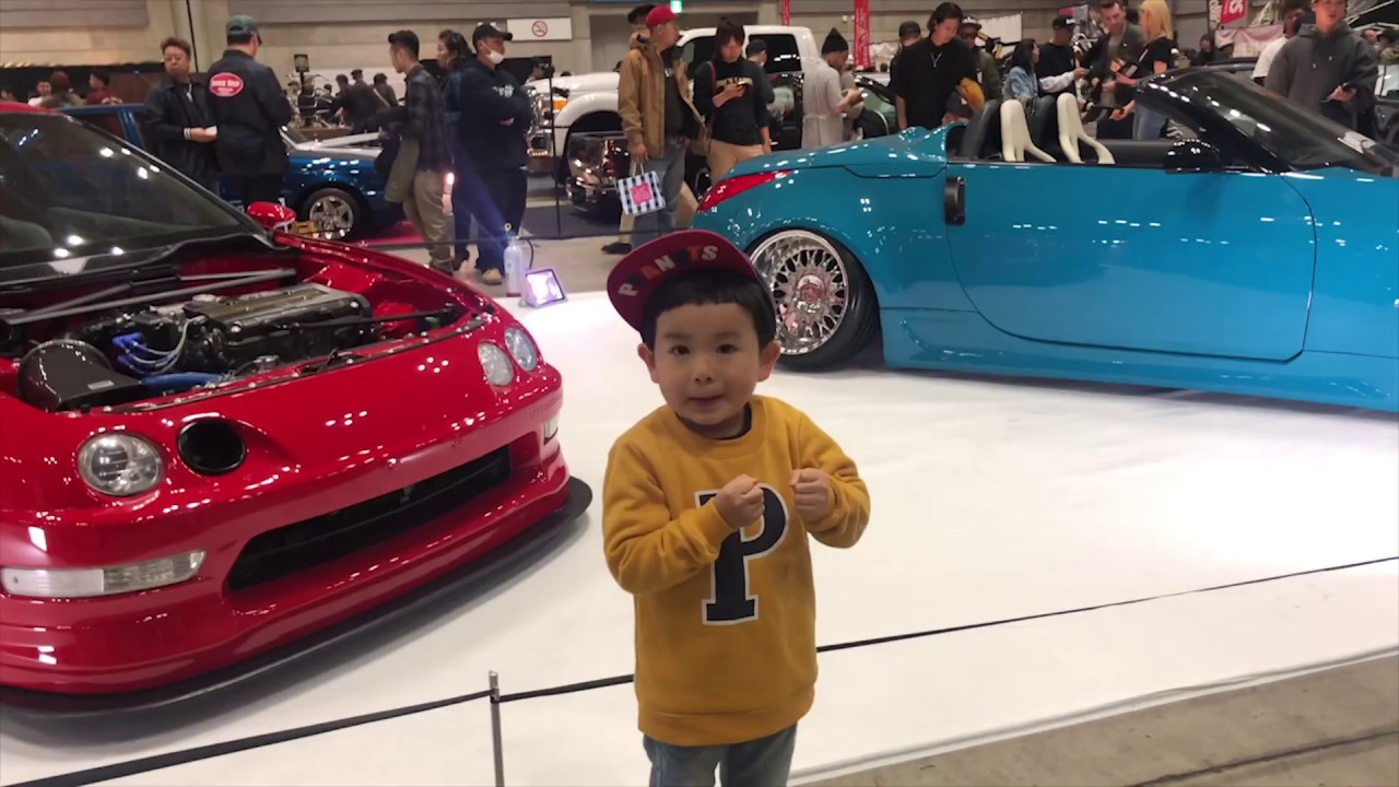 Tokyo December 2018 Moon Eyes Car Show - YouTube