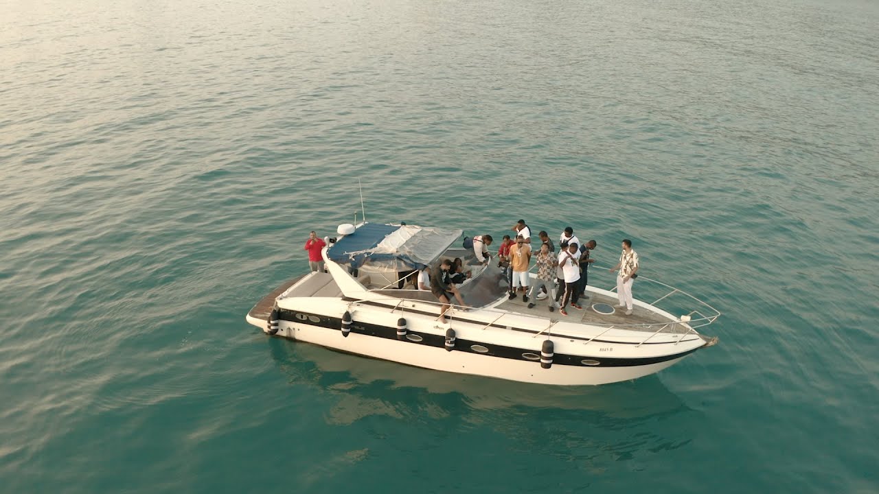 Dosh Lowkee live in Beirut - YouTube