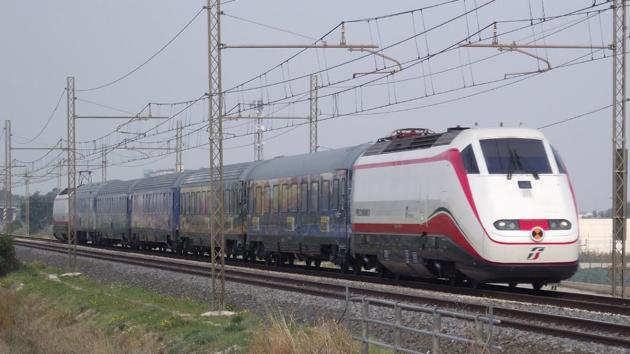 E414.131 + vetture miste livrea TRENO PD + E414.137 sull’IC 99217 Foggia-Barletta,transito in ...
