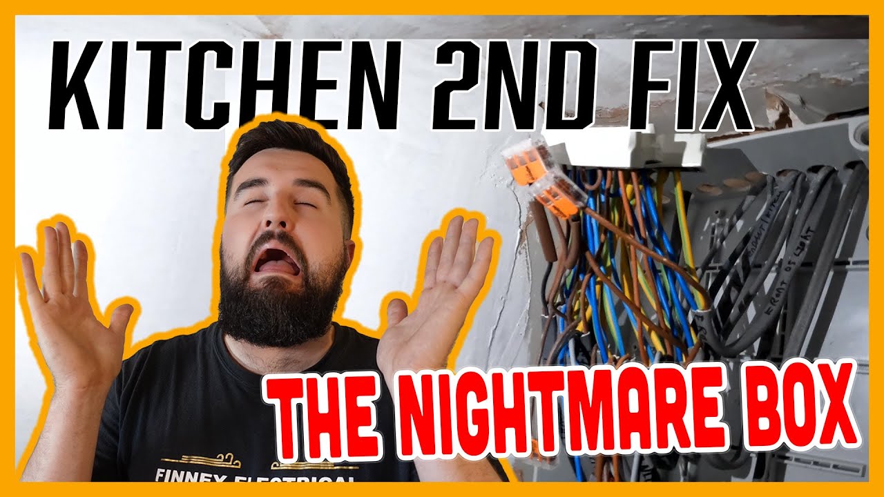 THE JUNCTION BOX KITCHEN! 📦 2ND FIX - YouTube