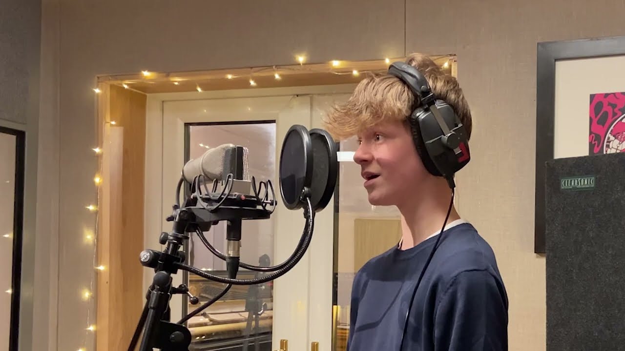 Freddie Simpson (13) - A Christmas Blessing (Philip Stopford) - YouTube