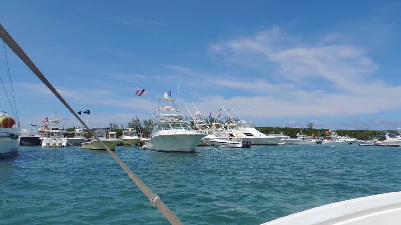 wandering through the boats at the outer edge of Fiddle Cay party - YouTube