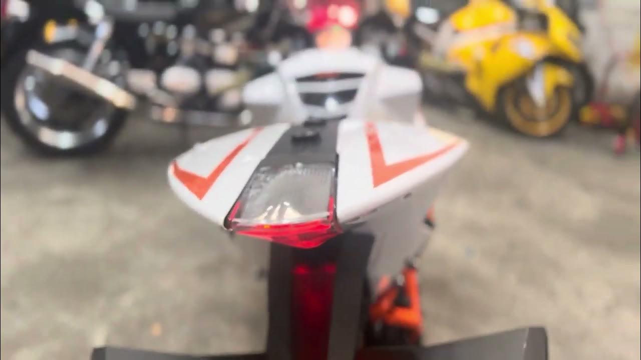 KTM RC8 R walk around and noise - YouTube