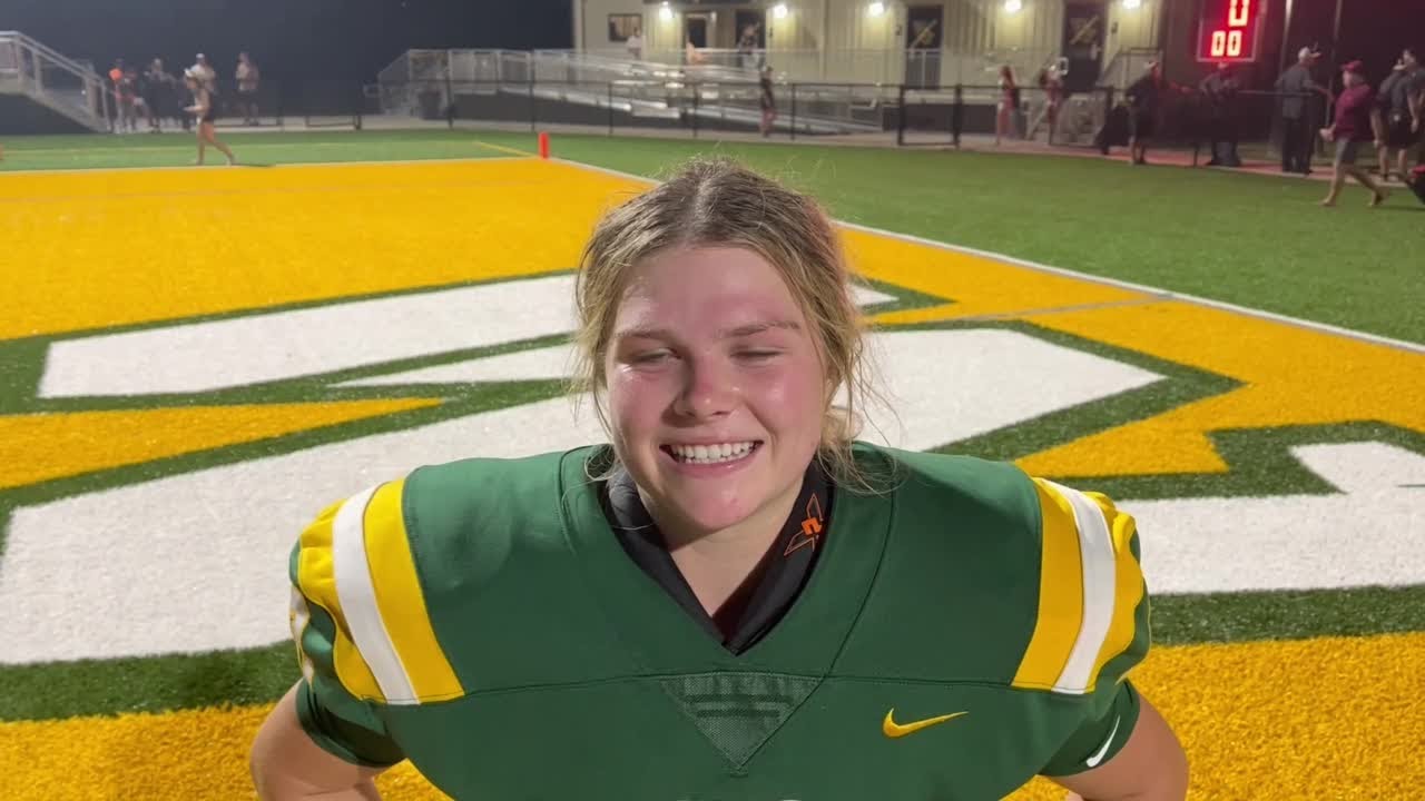 WATCH NOW: West Florence Kicker Sarah Cashin - YouTube