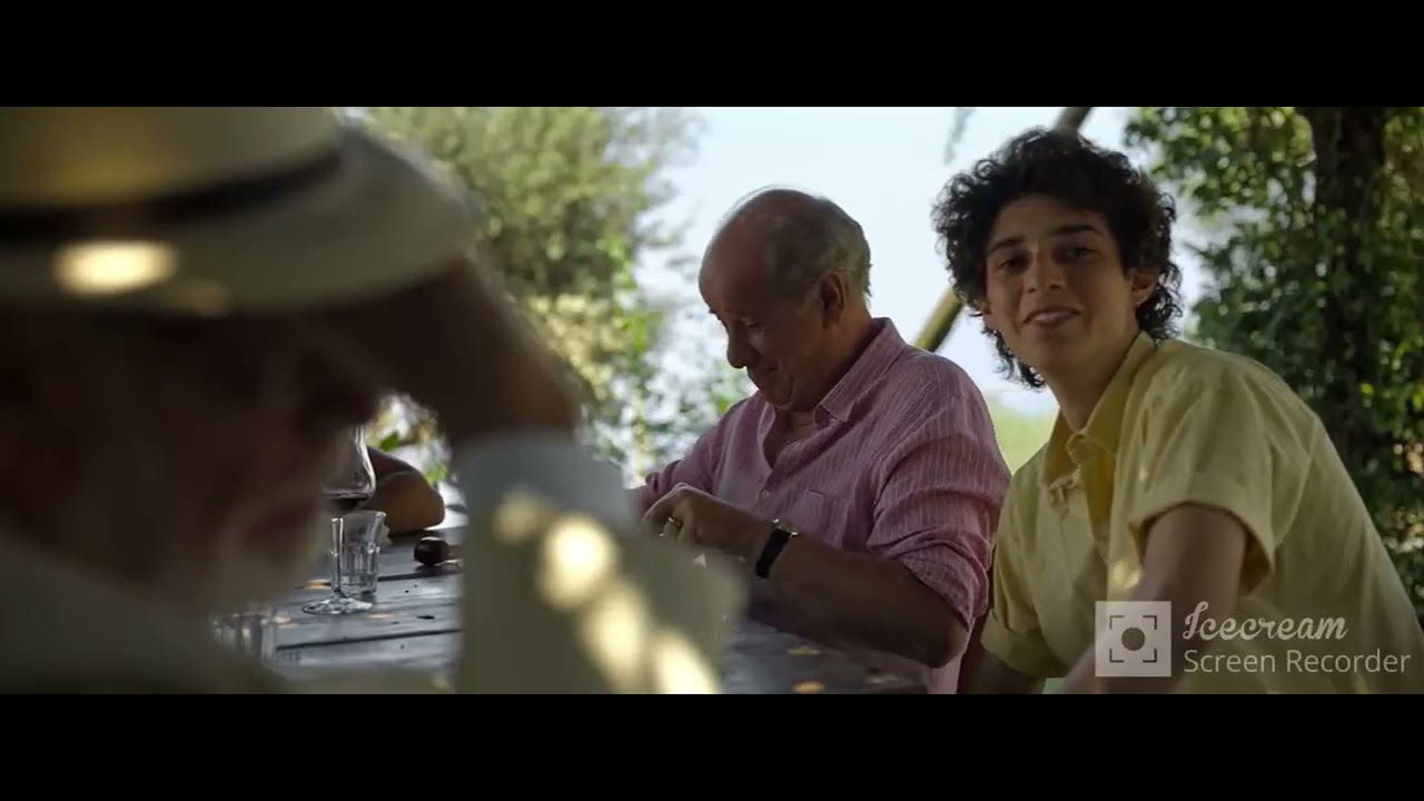 E' stata la mano di Dio, la signora gentile - YouTube