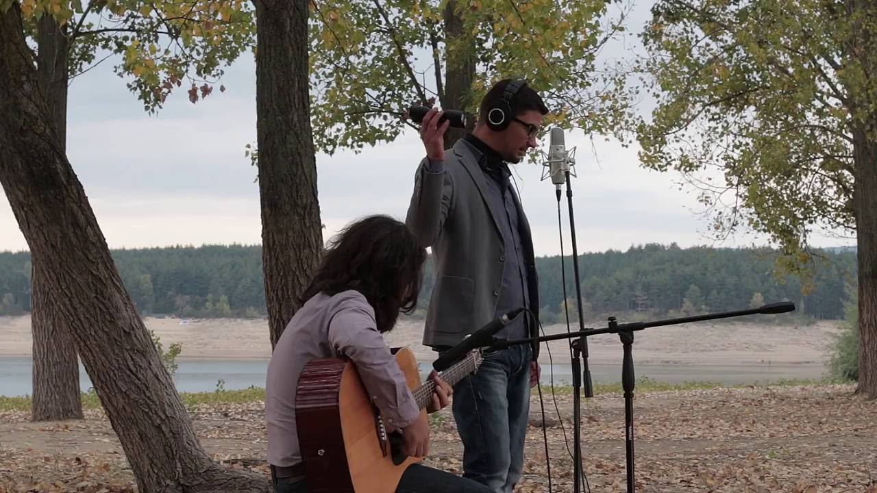 Blackbird - The Beatles (acoustic cover) by Geno Gospodinov & Georgi ...