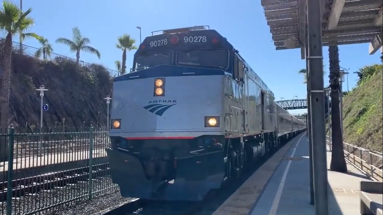Amtrak NPCU 90278 (former F40PH 278) leading Horizon/Amfleet Pacific ...