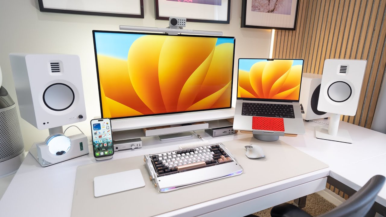 The DREAM Modern White Desk Setup Tour 2024! - YouTube