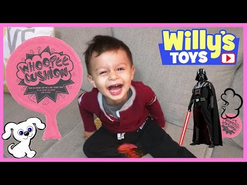 Darth Vader and Puppy Dog sit on Whoopee Cushion and FART! Sesame Street Toilet Fun! Willys Toys