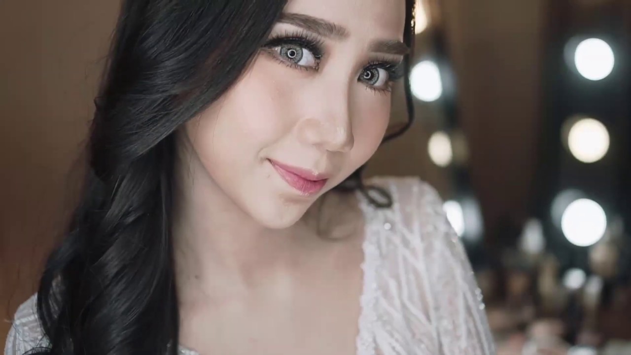 Cinema Feriyanto & Cheslene - YouTube