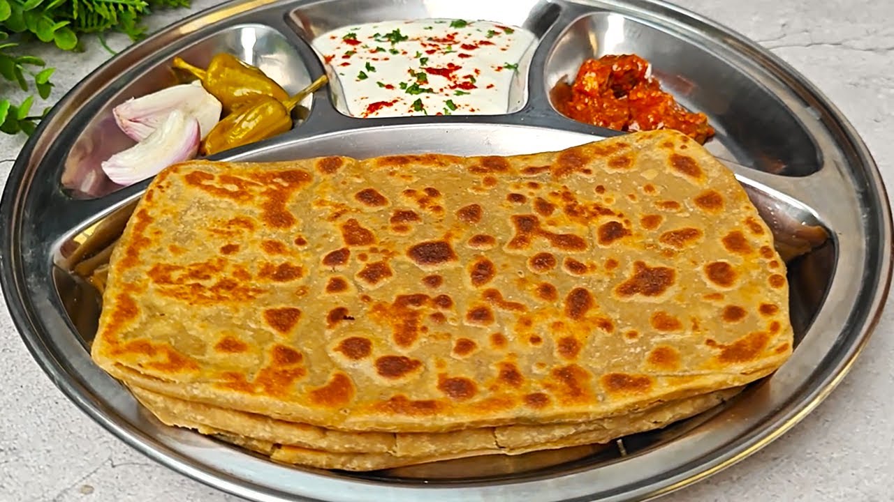 Bhune Besan Ka Aloo Paratha | भुने बेसन और आलू का चटपटा पराठा | Aloo ...