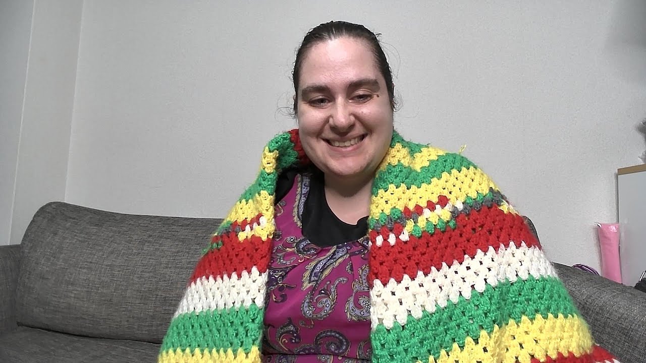 Yarning Over in Japan- A New School Year and Gadget Review - YouTube