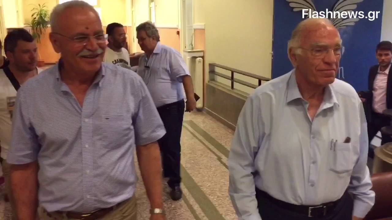 Ο Βασιλης Λεβέντης στα Χανια - YouTube