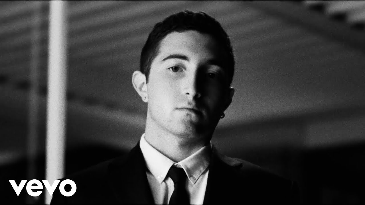 Levi Evans - Back In My Head Again (Official Music Video) - YouTube