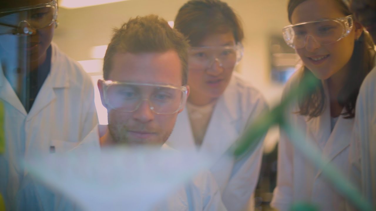 Explore cutting-edge Science - YouTube