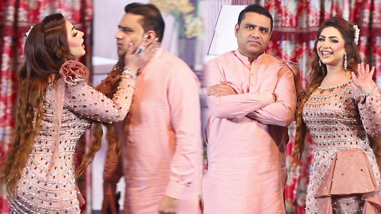 QASIER PIYA WITH MAHNOOR NEW STAGE DRAMA 2023 - YouTube