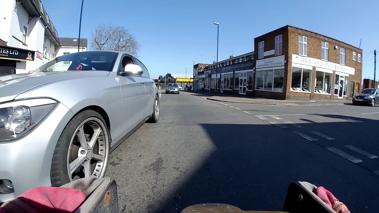KV63JRZ swearing very close pass - YouTube