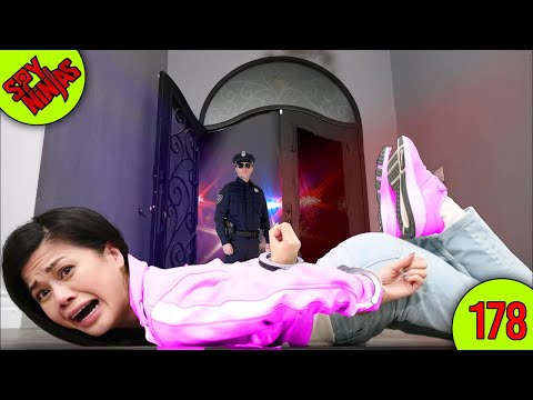 FBI ARREST US for Crimes Committed in GTA 5 - Spy Ninjas #178