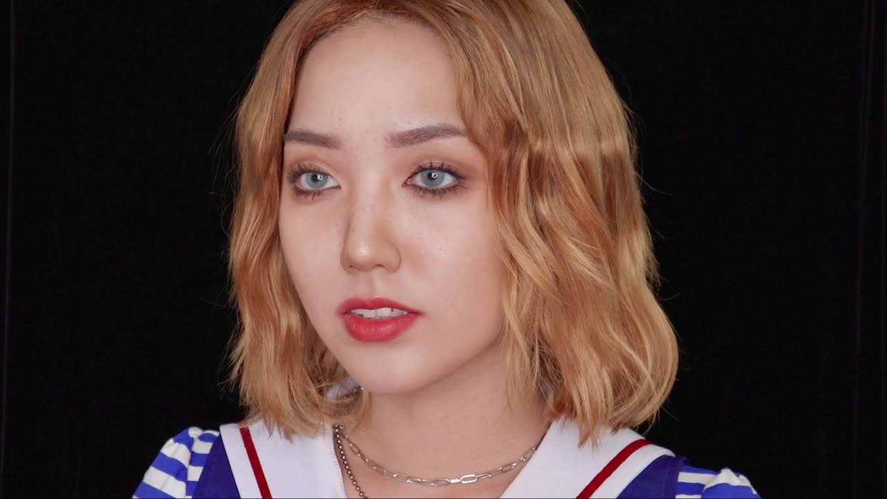 🎆Stranger Things Robin Makeup Transformation 기묘한 이야기 로빈 커버 메이크업 - YouTube