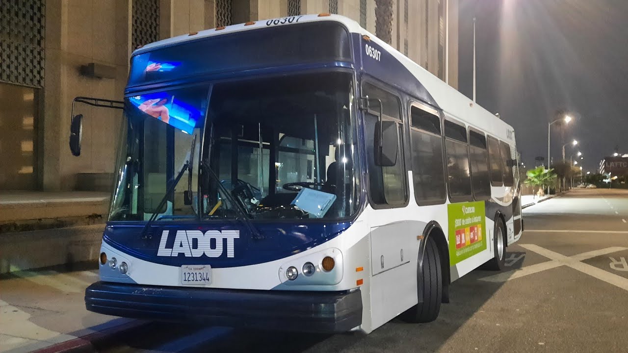 LADOT Dash 2006 Eldorado National E-Z Rider II MAX Propane 06307 - YouTube