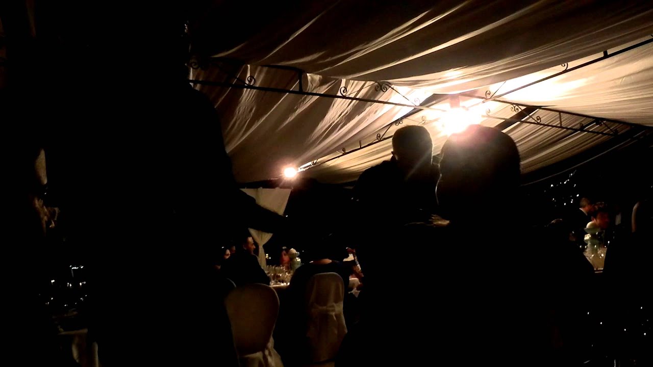 Neapolitan wedding singer - YouTube