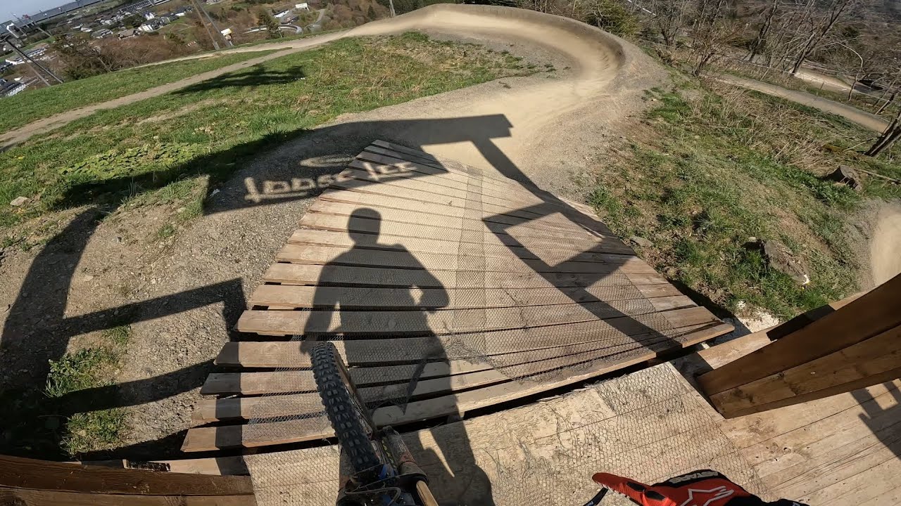 Loose Lee track, Winterberg 2023 - YouTube