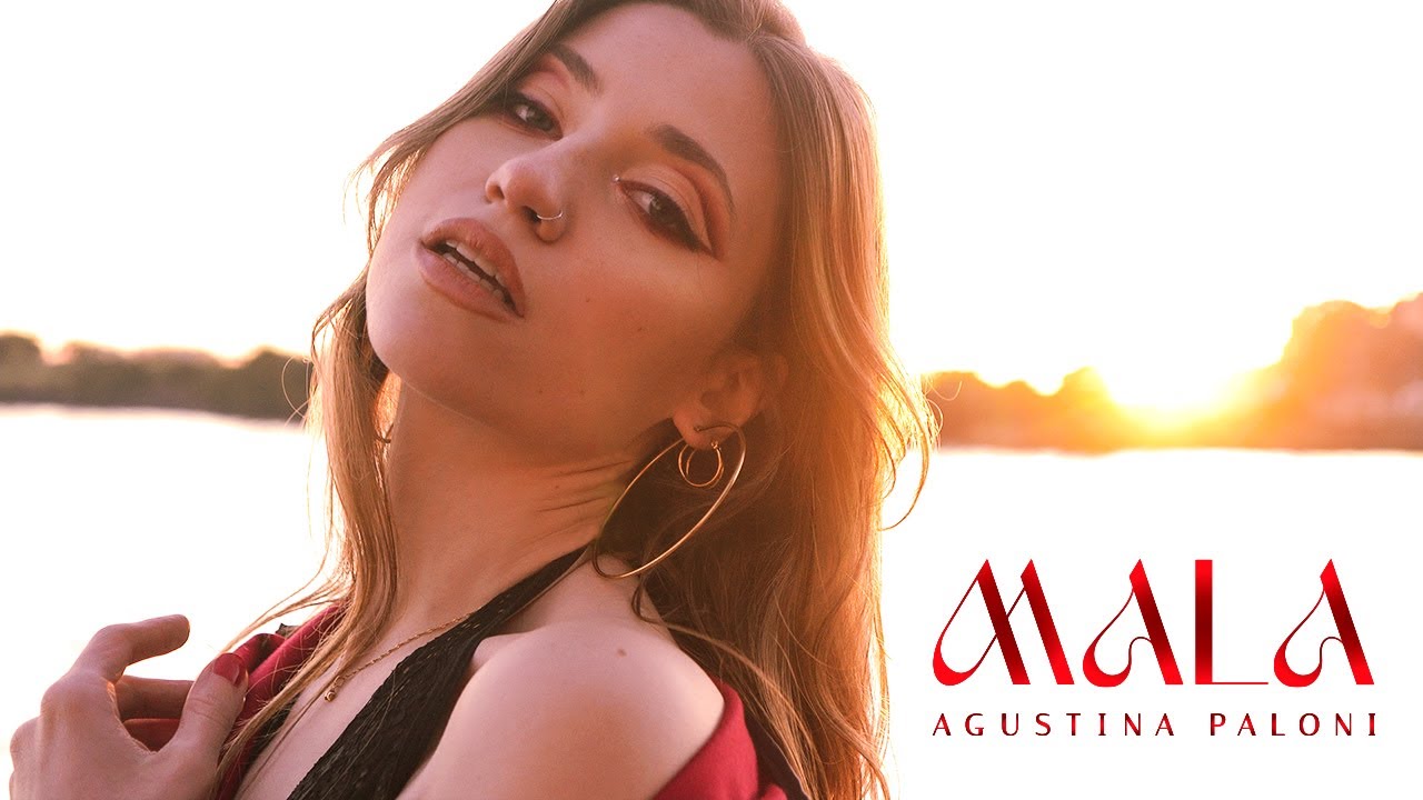 MALA - Agustina Paloni (Video Oficial) - YouTube