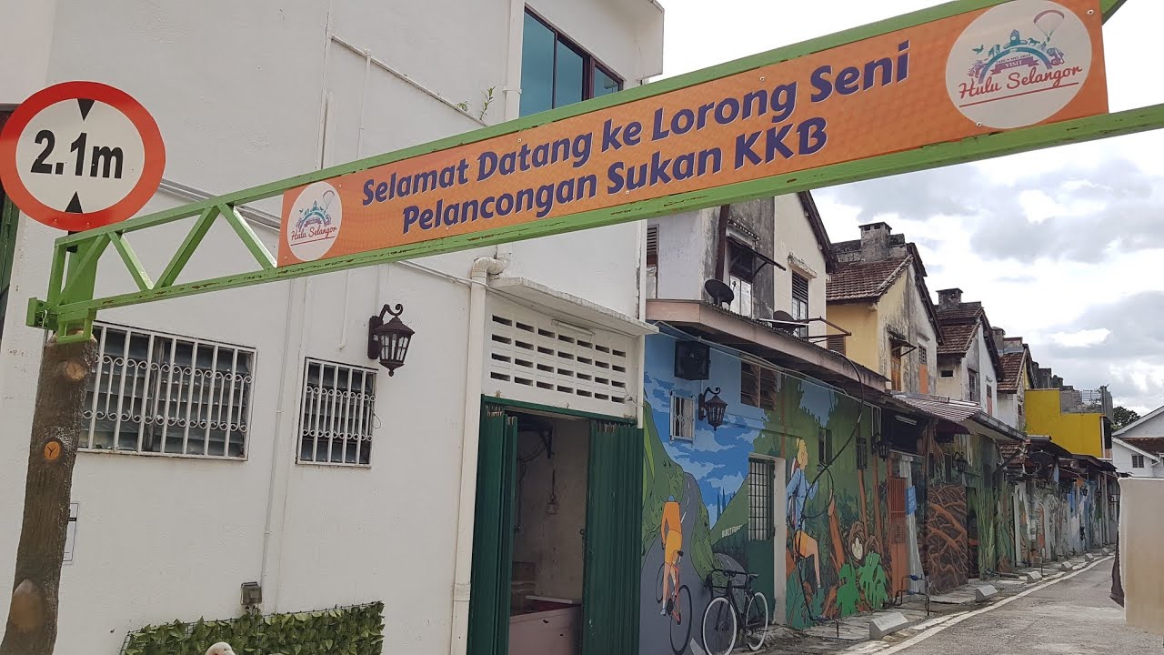 Lorong Seni Pelancongan Sukan KKB Back Lane Street Art Mural Gallery ...
