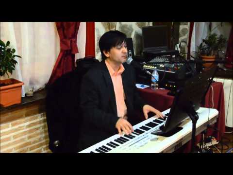 lautari de la madrid restaurant acasa - YouTube