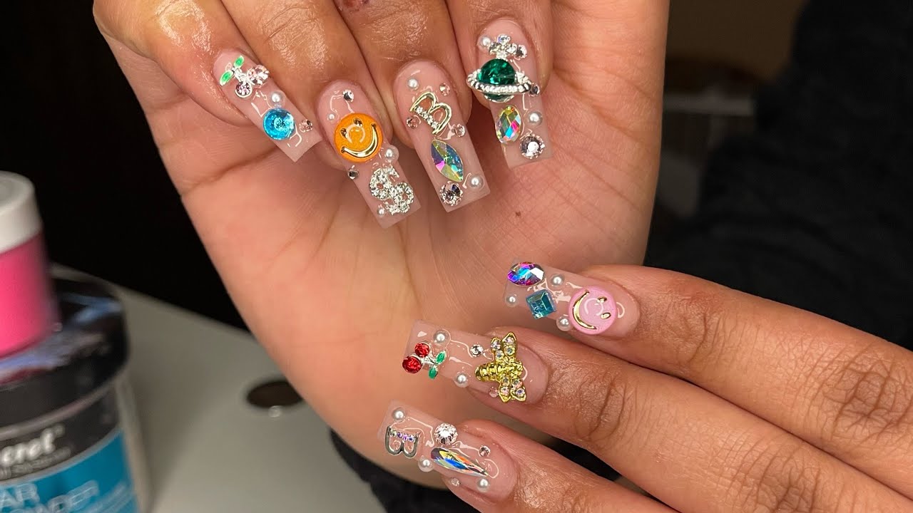 JUNK NAILS TUTORIAL | ACRYLIC NAILS FOR BEGINNERS 💅🏼 - YouTube