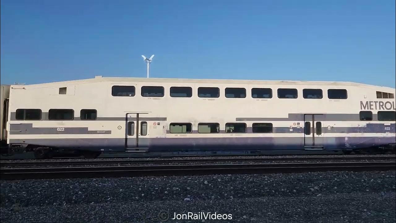 4/11/24 Pre: Amtrak Southwest Chief 4 with 2 Metrolink cars passes through Los Nietos/SFS - YouTube