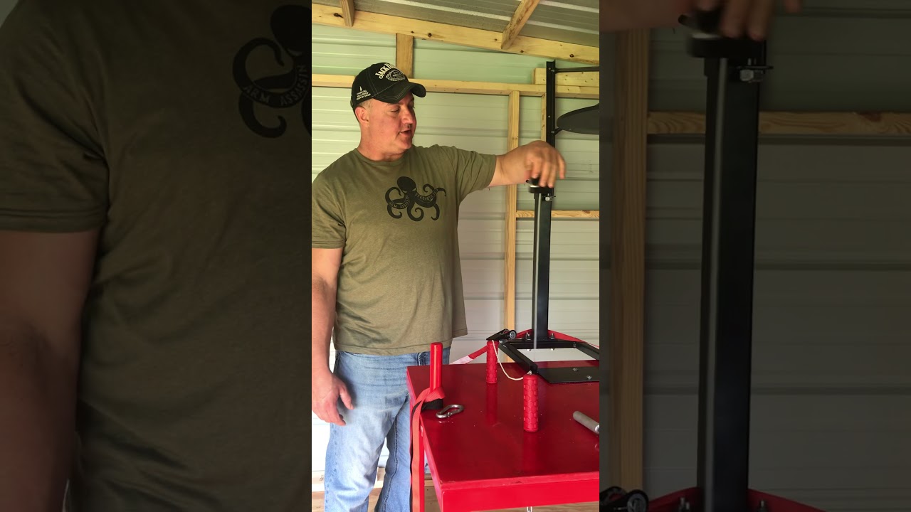 Trying out my new gear from Arm Assassin strength shop - YouTube