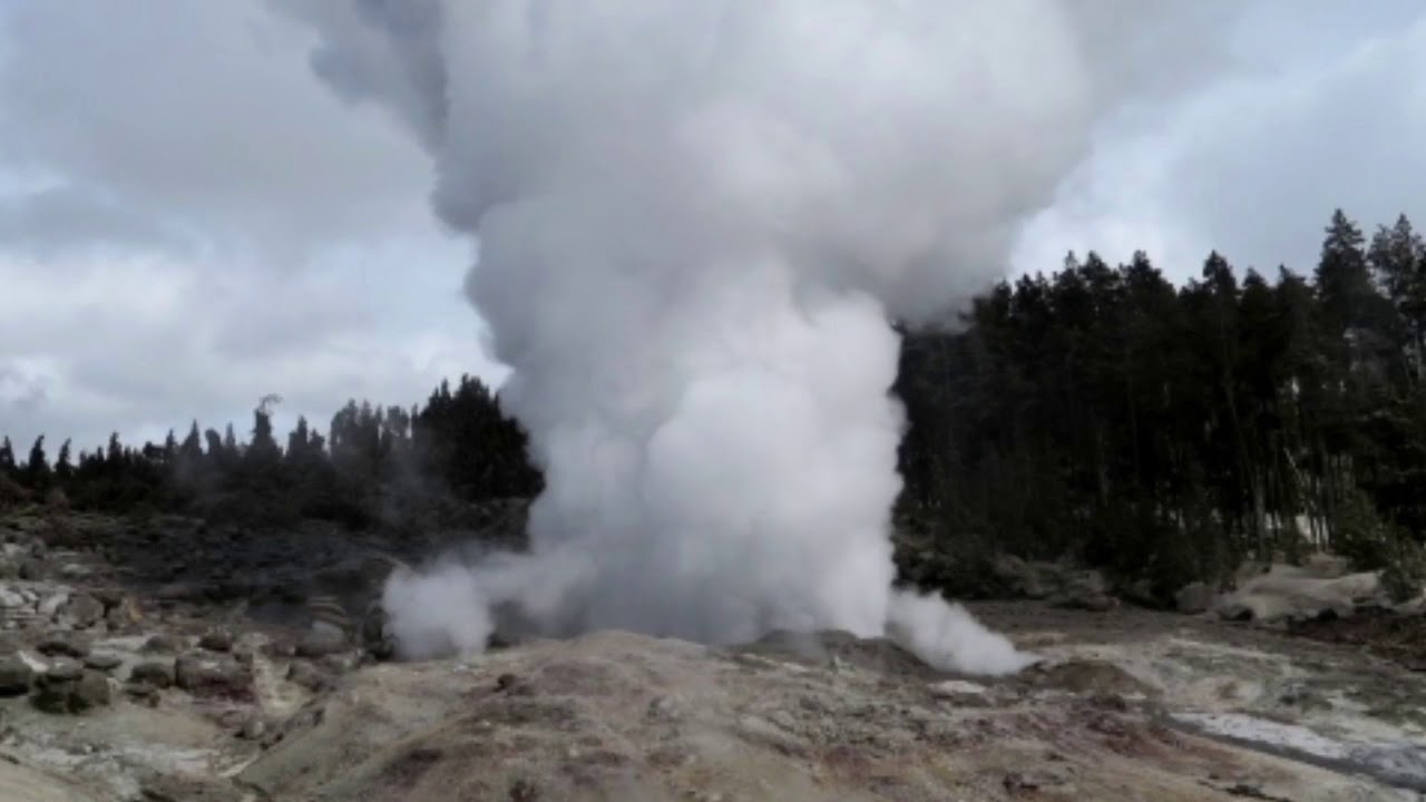 Yellowstone Geyser Activity Increases Sparking - YouTube