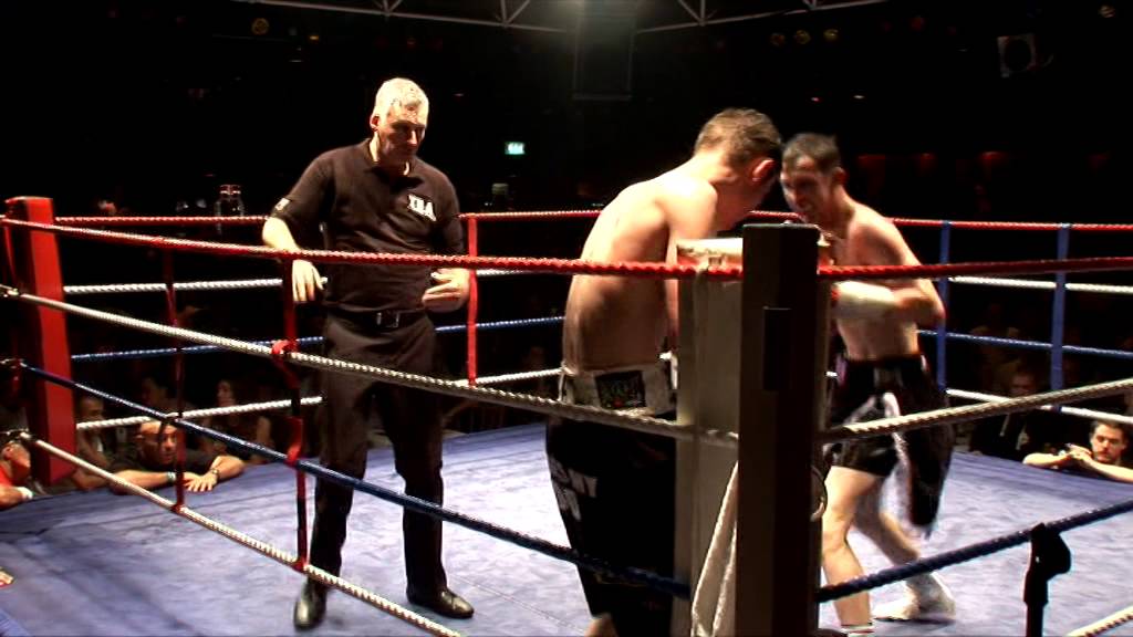 IBA Boxing - Georgie Wright v Ben Jones - Circus Tavern - YouTube