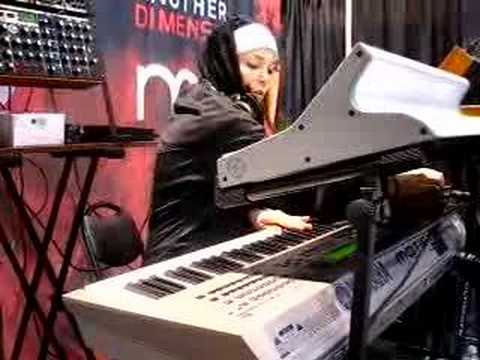 NAMM 2008 Tara Busch at the Moog booth 1 - YouTube