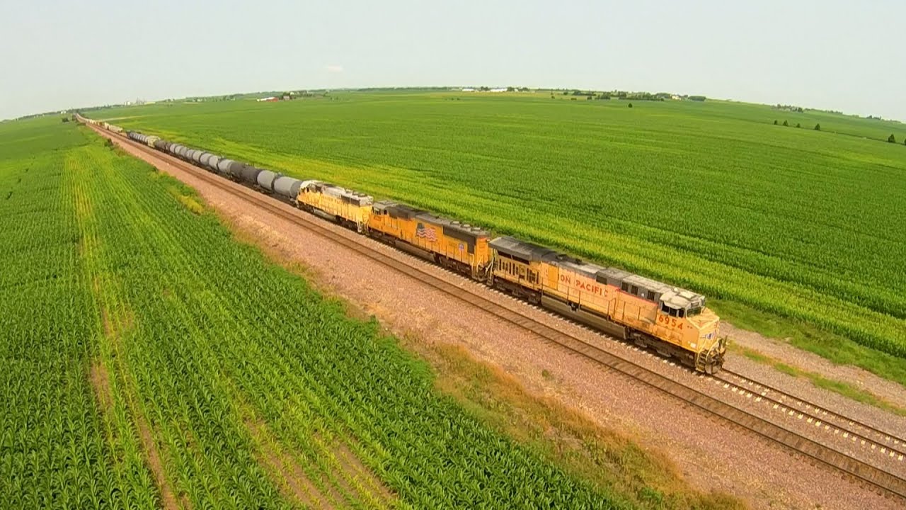 UP 6954 East - with Aerial Views on 7-4-2015 - YouTube